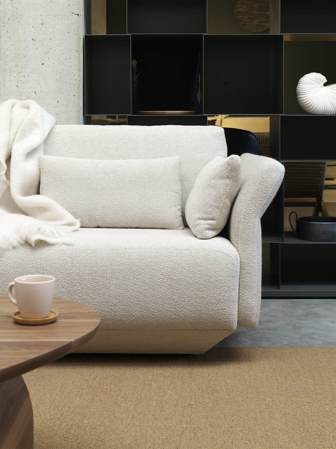 Flared sofa - QLIV